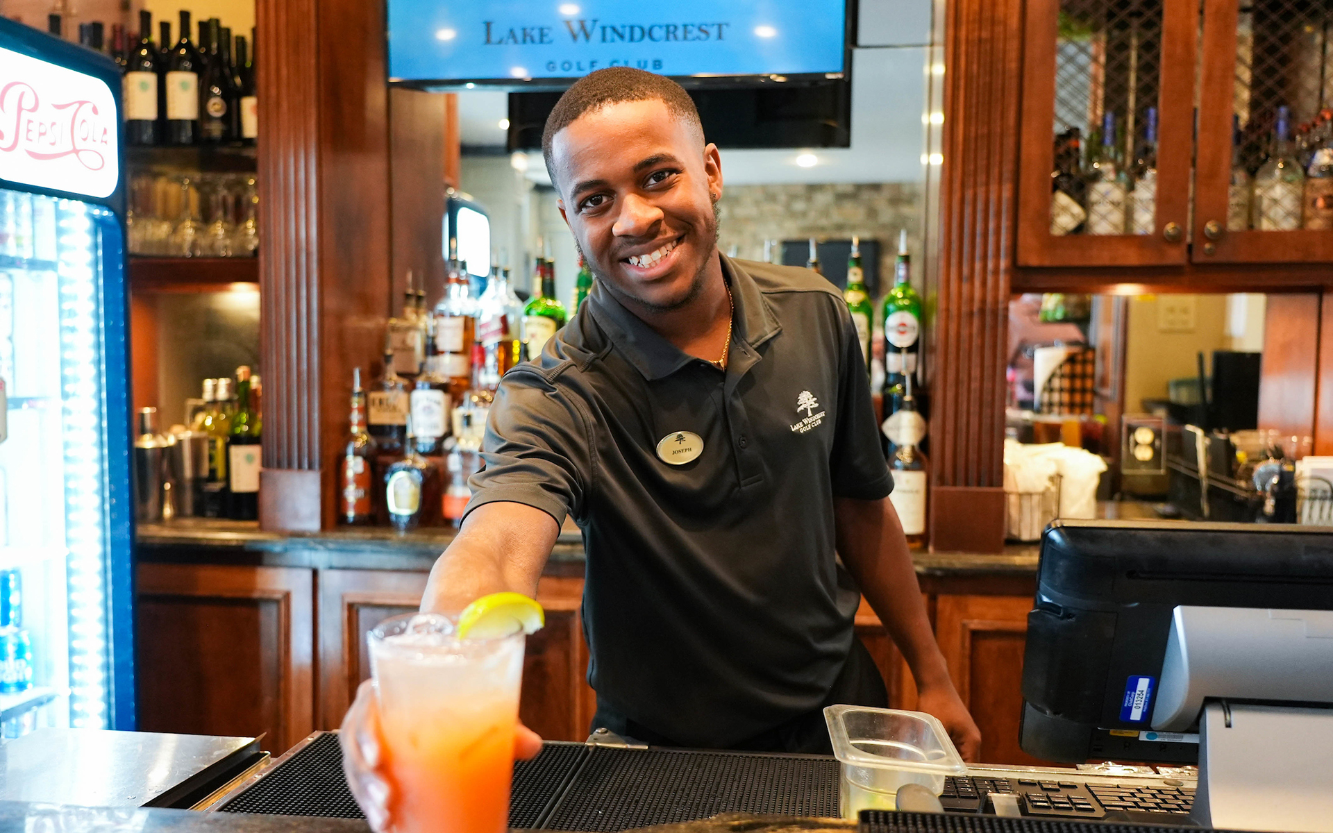 Who We Are | Lake Windcrest Golf Club | Magnolia, TX | Invited